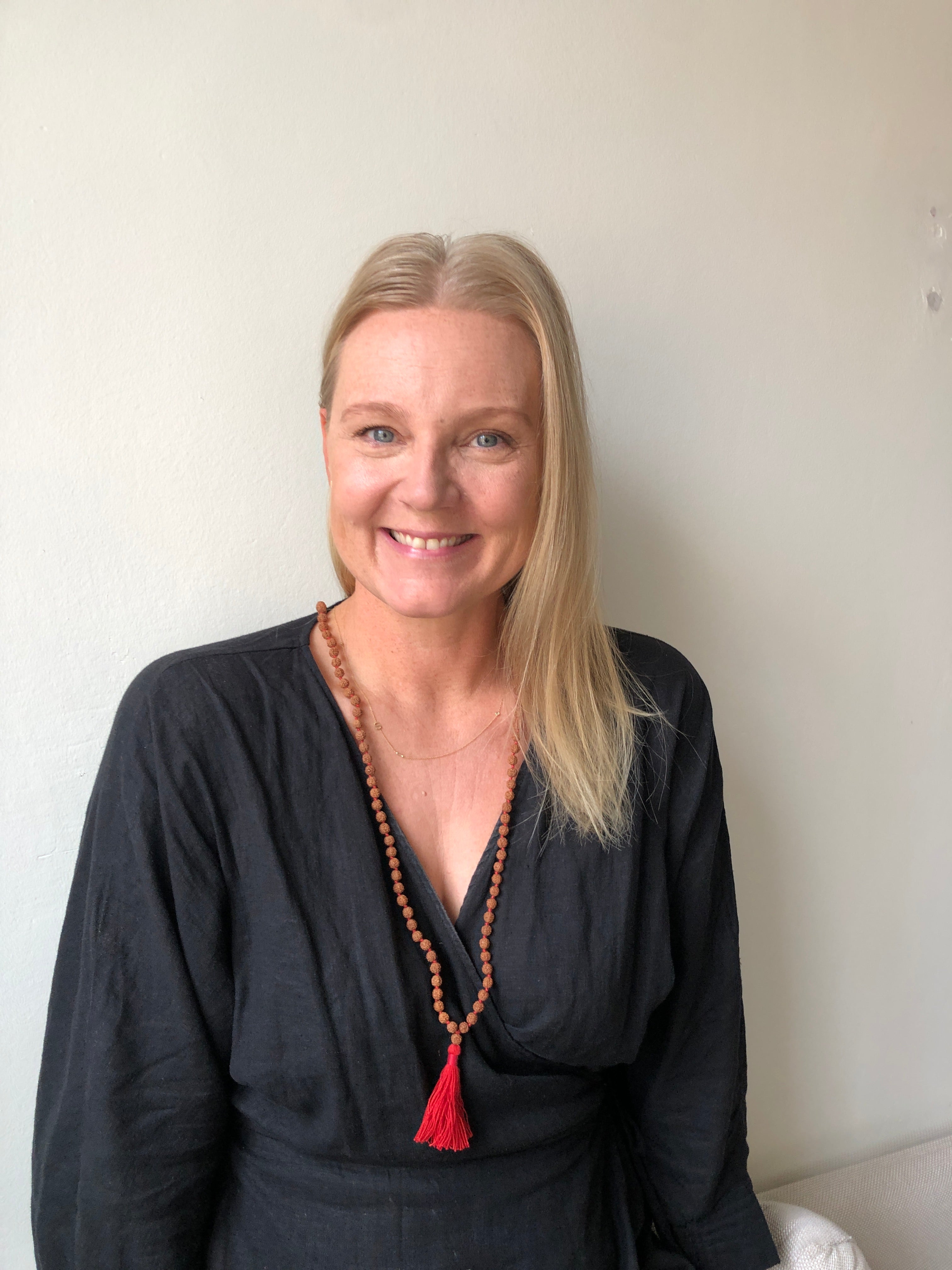 Find Rhythm with Jenny Meditation Reiki Healing Intuitive Healing